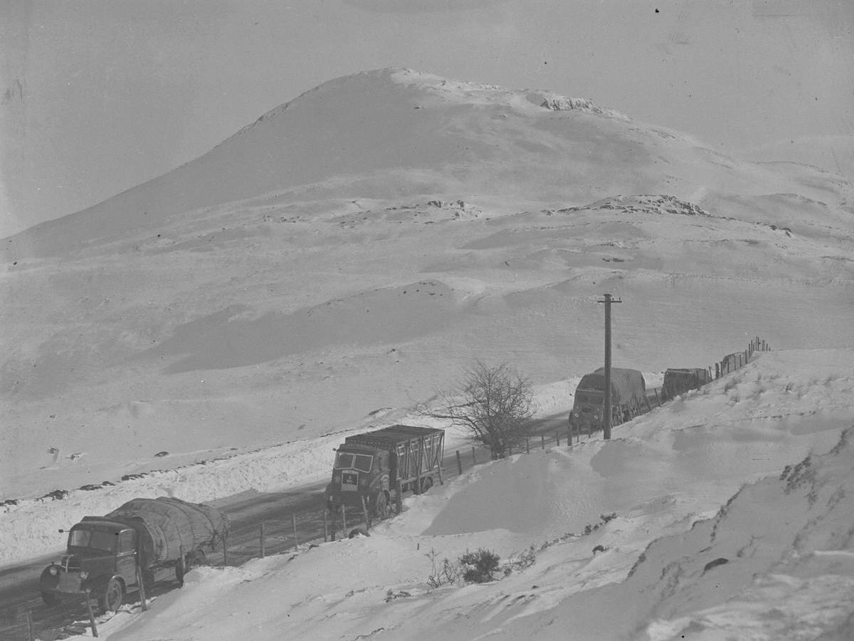 Traffic on Shap Road | Art UK