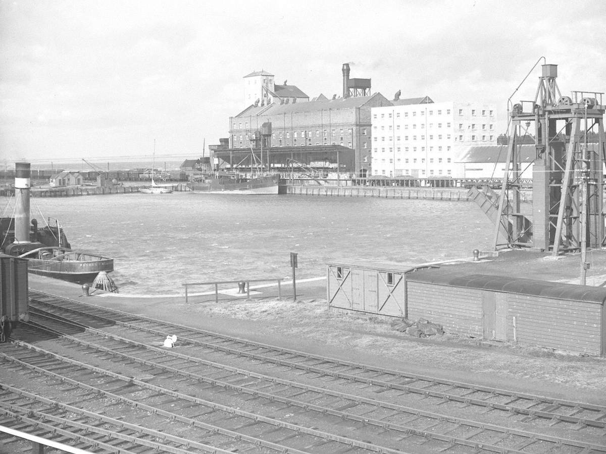 Silloth Dock | Art UK