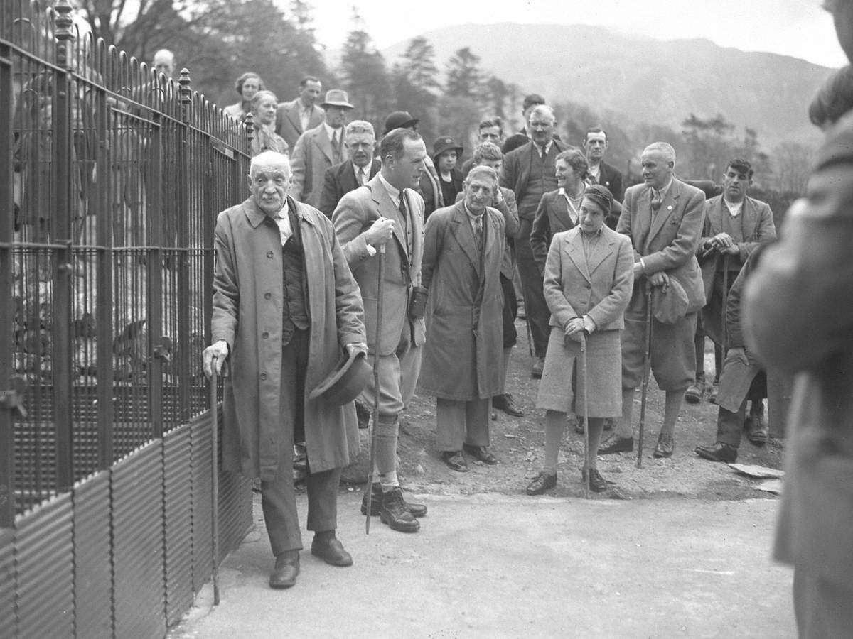 Meet by Kennels | Art UK