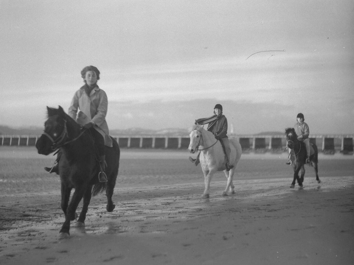 Horse Riders at Birk Howe | Art UK