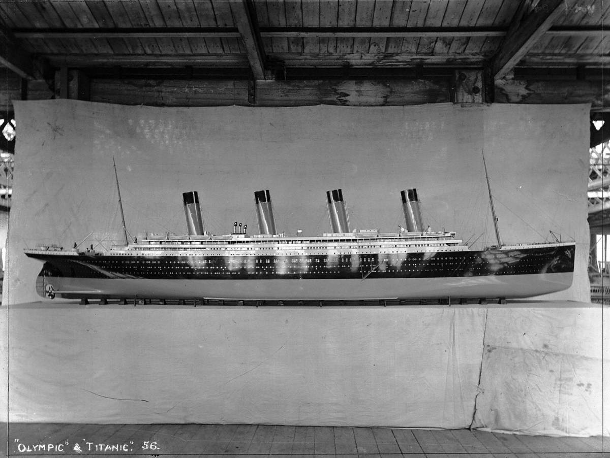 Starboard profile of builder's model, without case, identified on the ...