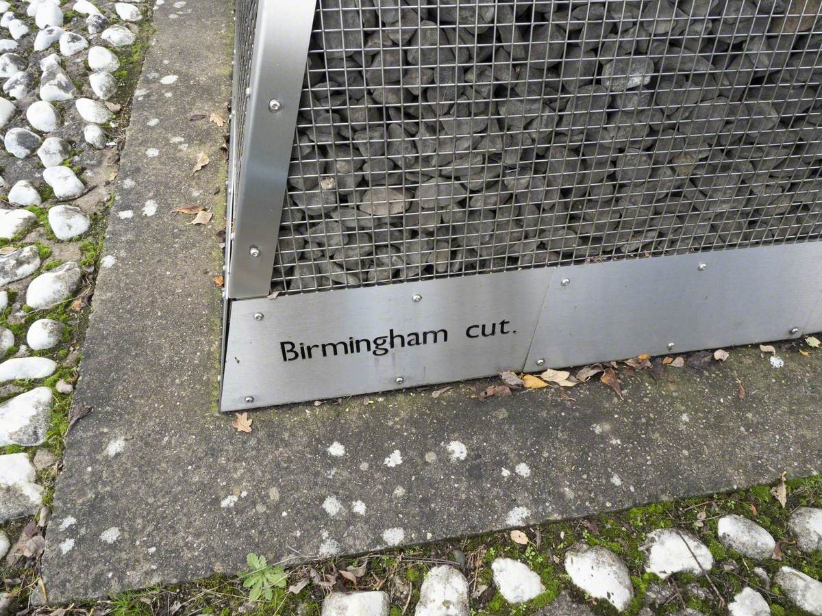 Pyramid Gabion | Art UK