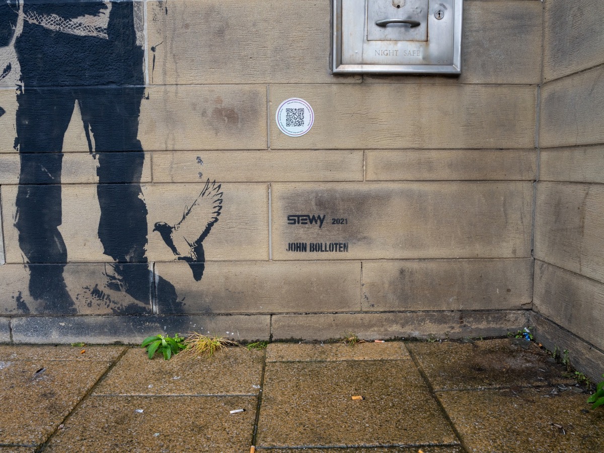 Barry Roots aka 'Bird Man' | Art UK