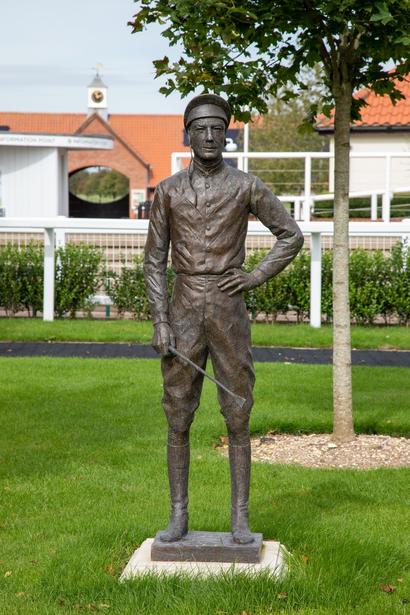 Lester Piggott (b.1935) | Art UK