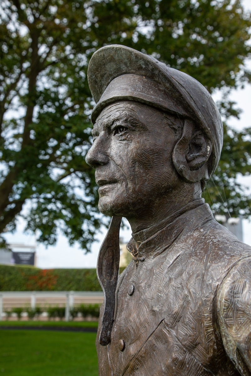 Lester Piggott (b.1935) | Art UK