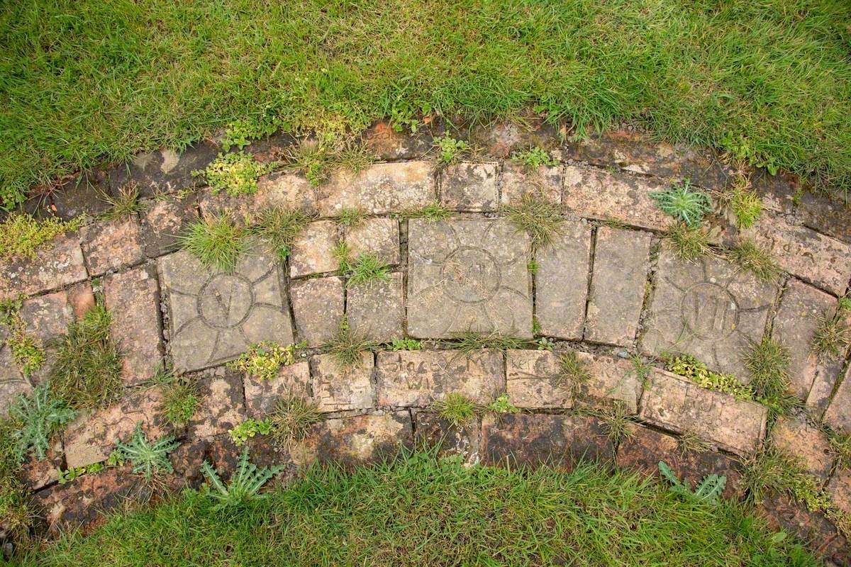 Millennium Sundial | Art UK