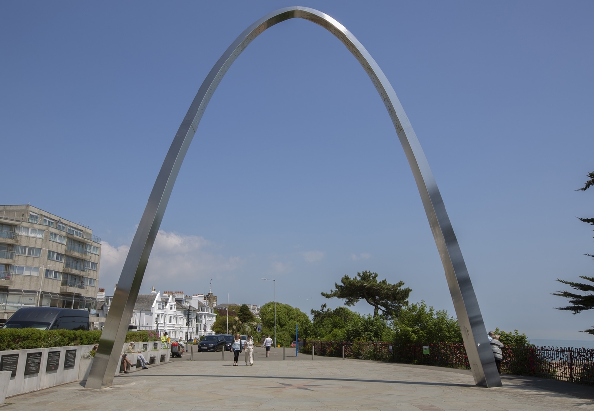 The Step Short Centenary Arch | Art UK