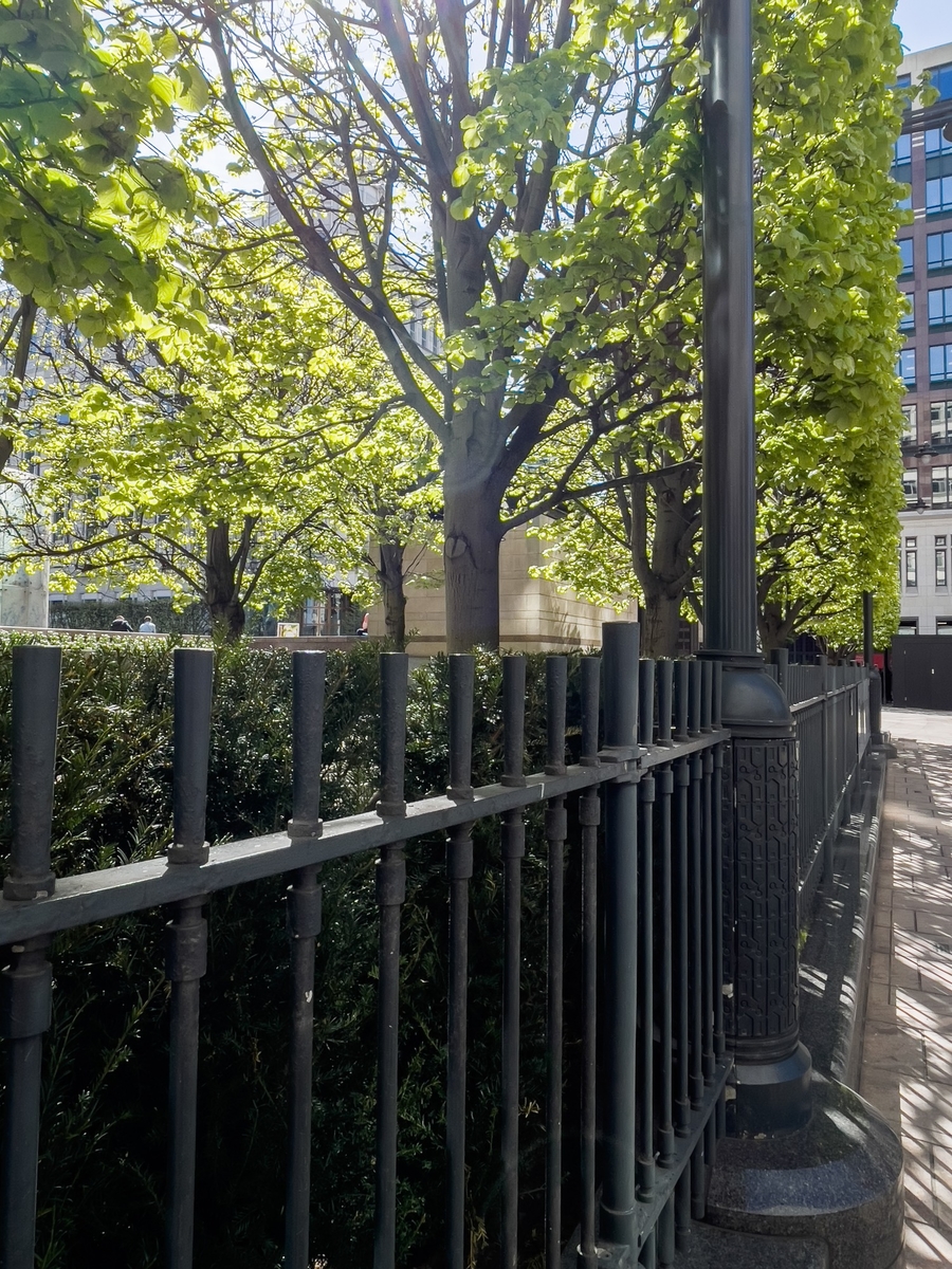 Cabot Square Railings | Art UK