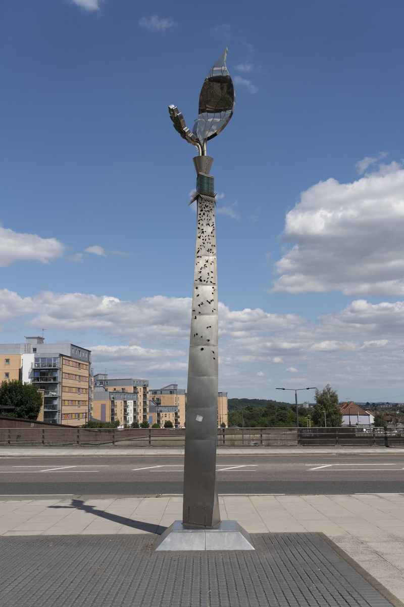 Benches and Three Tree Sculptures | Art UK
