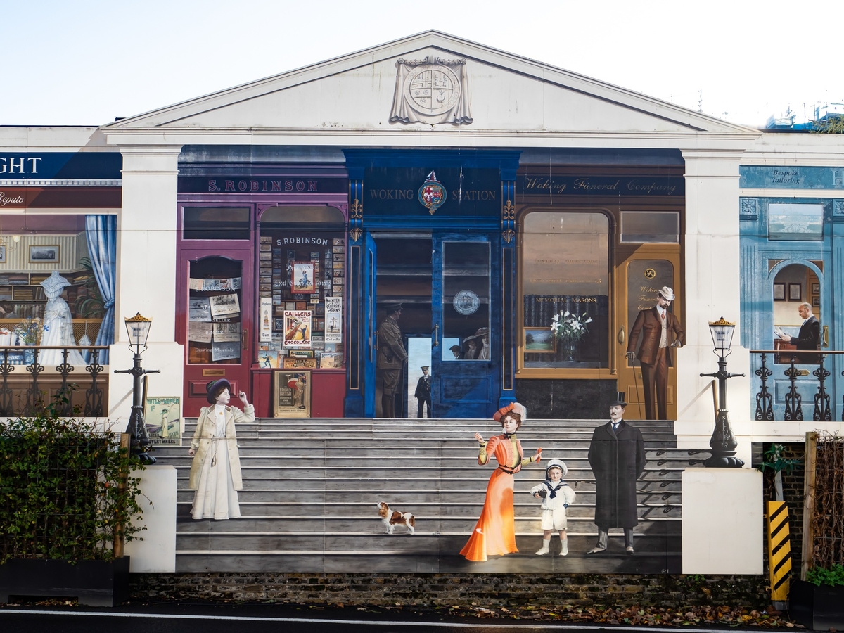 Parade of Shops Mural | Art UK