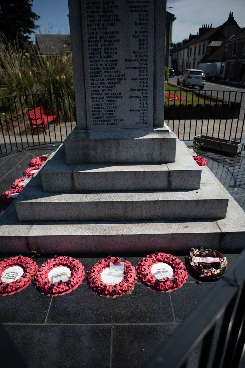 Newmilns and Greenholm War Memorial | Art UK