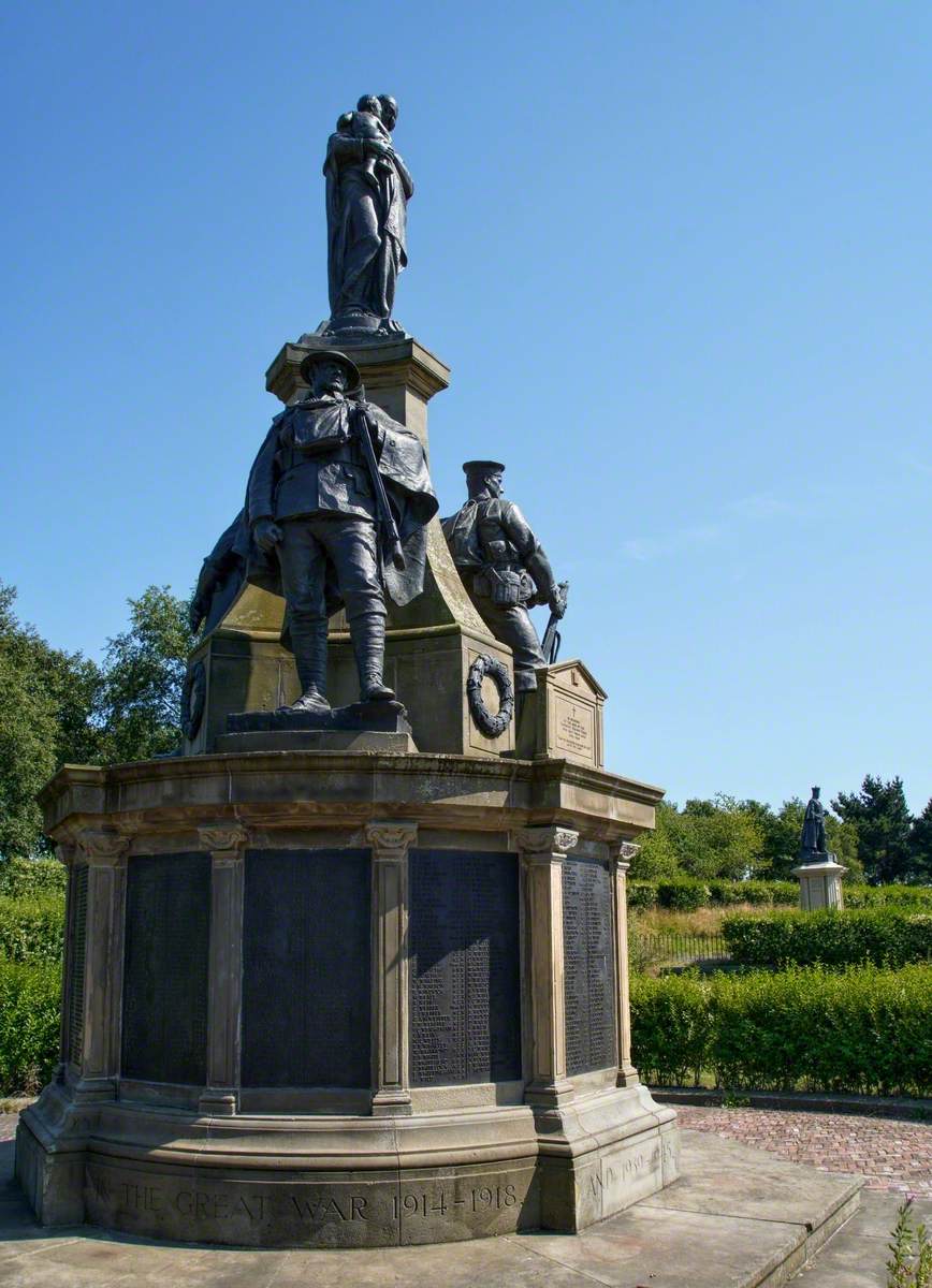 Bootle War Memorial | Art UK