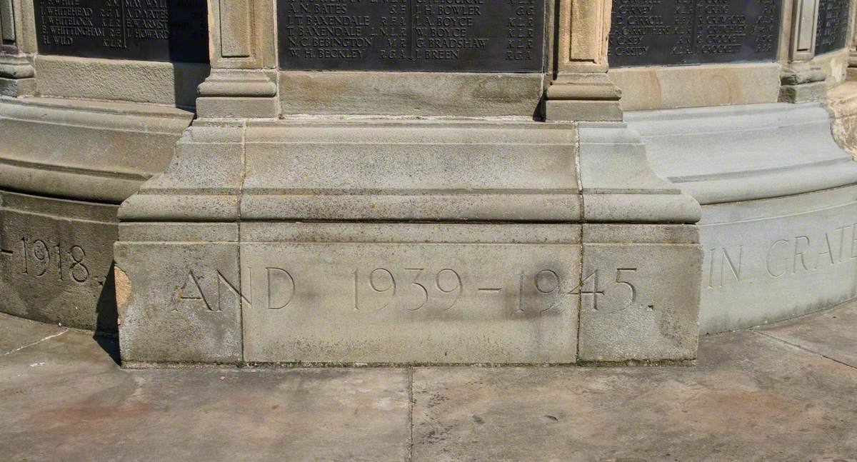 Bootle War Memorial | Art UK