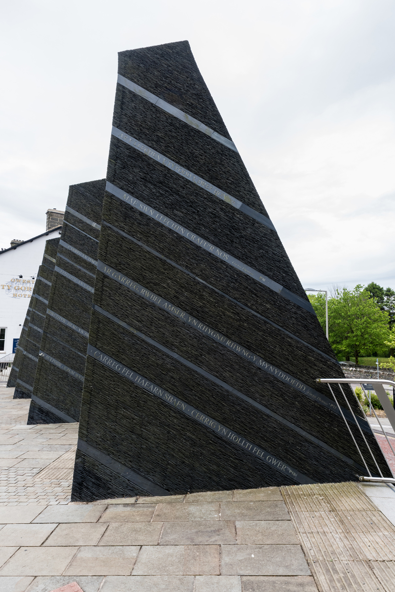 Slate Pillars | Art UK