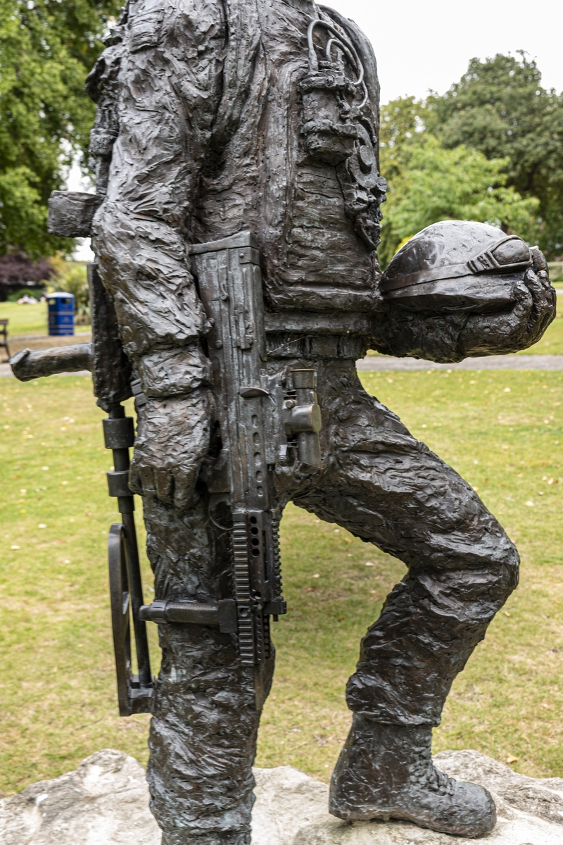 36 Engineer Regiment Memorial Statue | Art UK