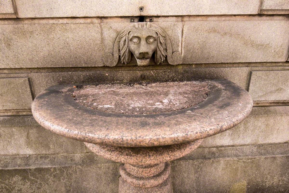 Whitelaw Memorial Fountain | Art UK