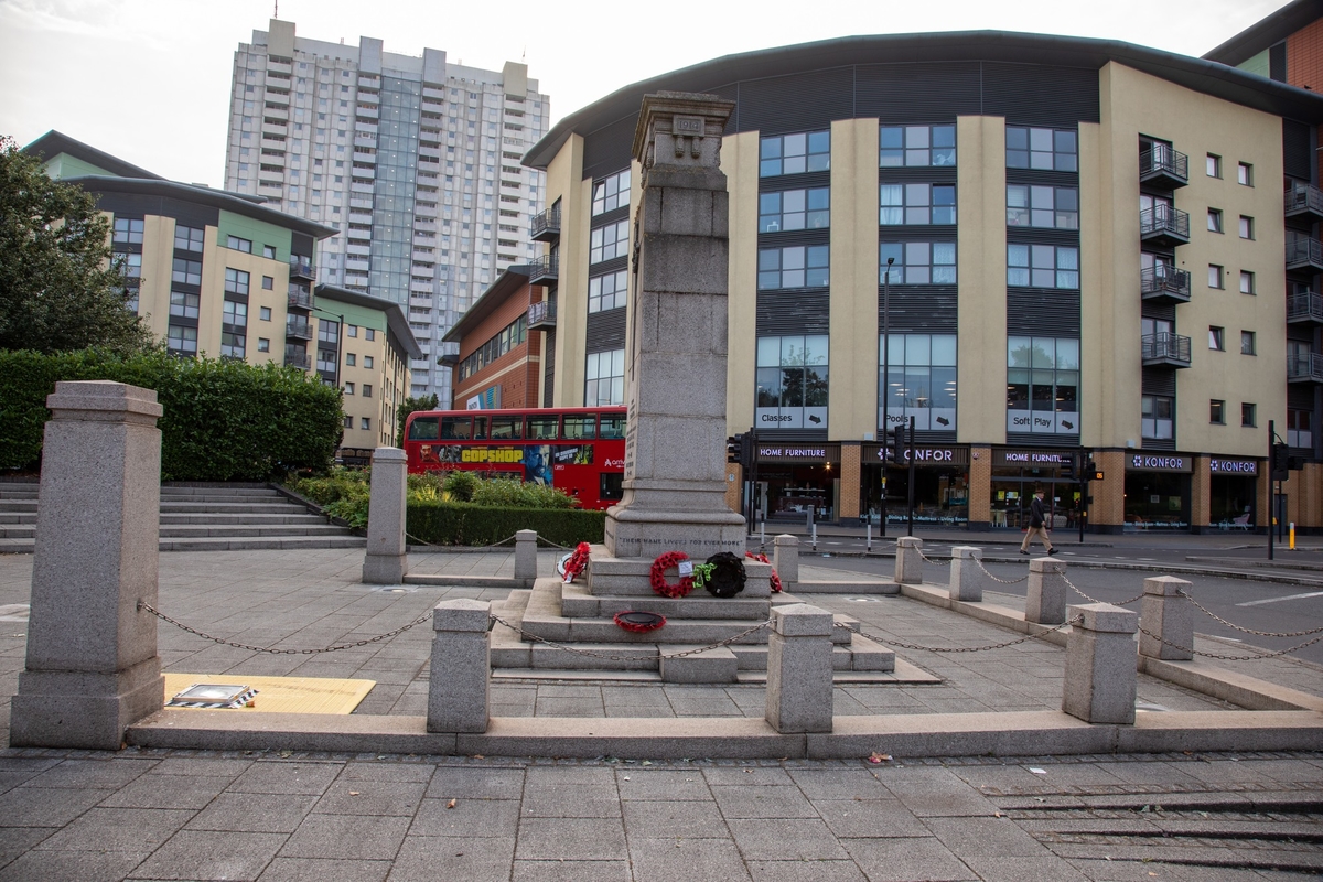 Edmonton Memorial | Art UK