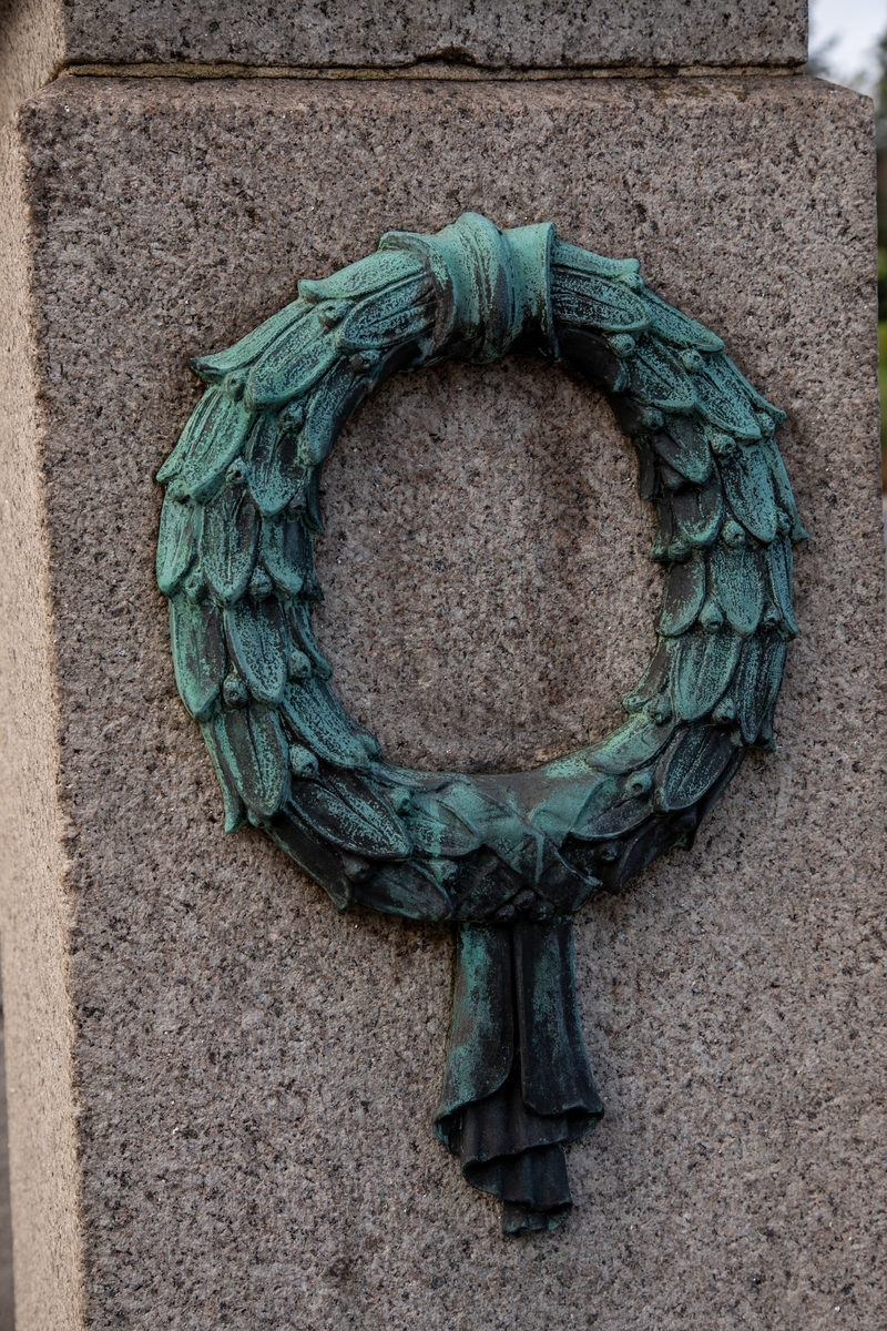 Edmonton Memorial | Art UK
