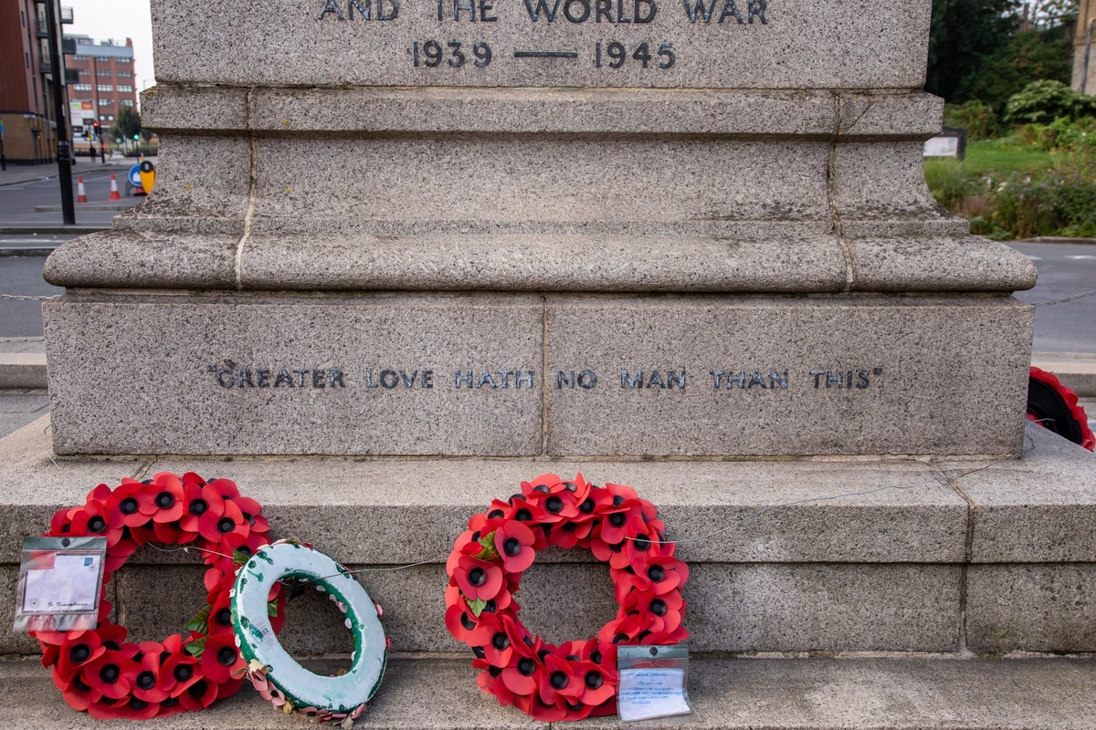 Edmonton Memorial | Art UK