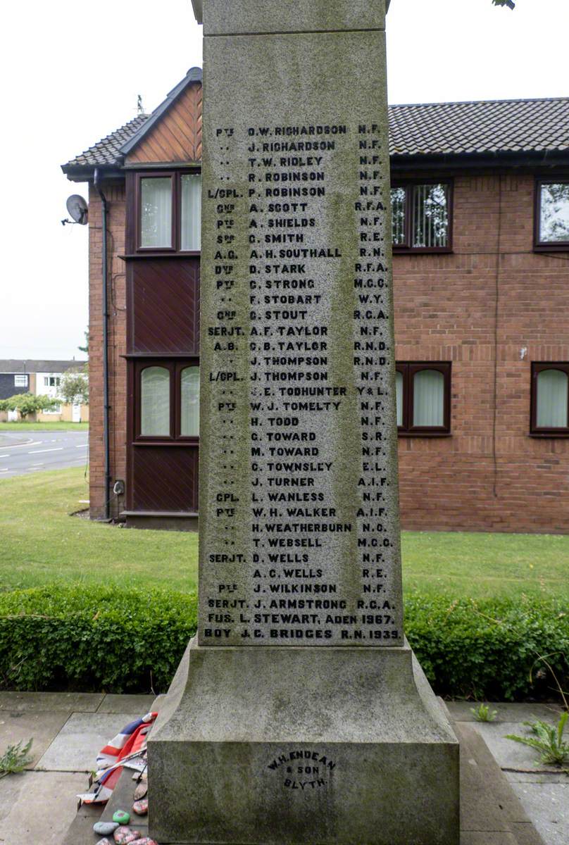Shiremoor War Memorial | Art UK
