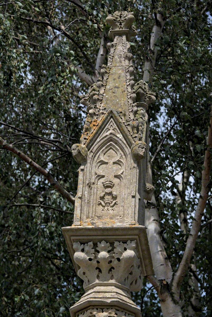 Chesham Monument | Art UK