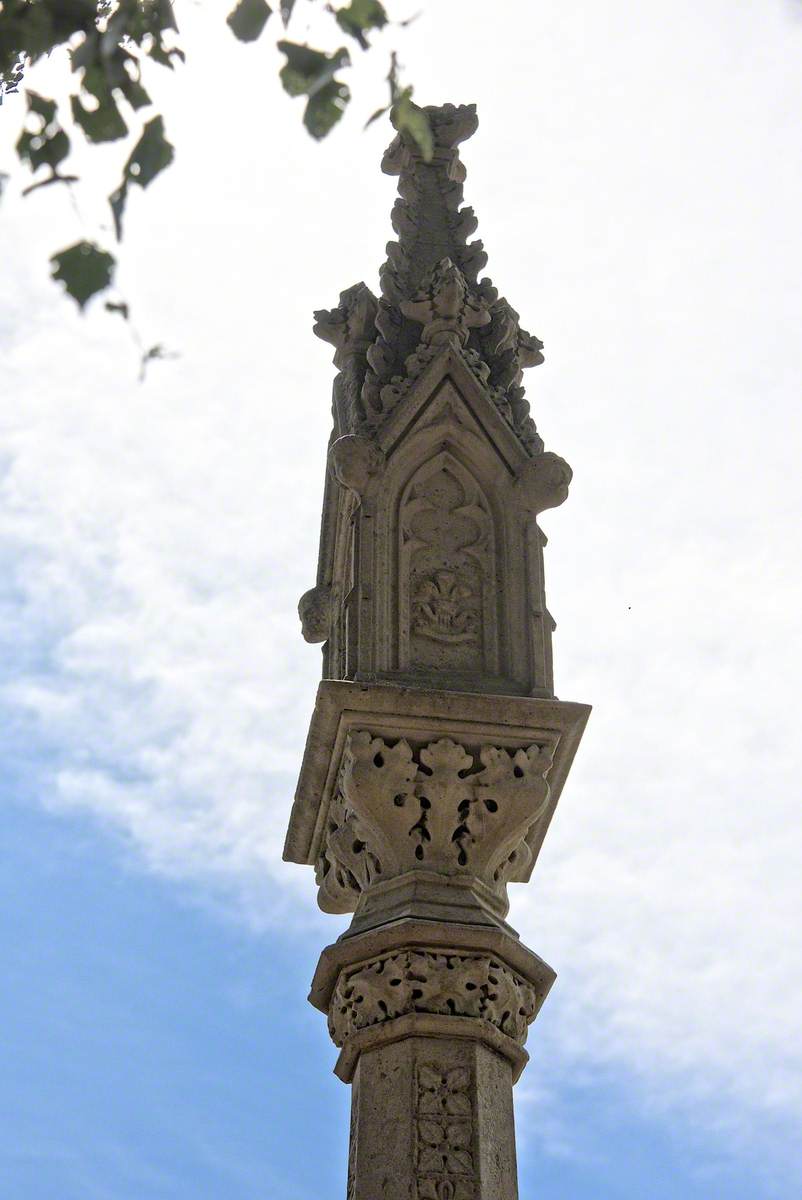 Chesham Monument | Art UK