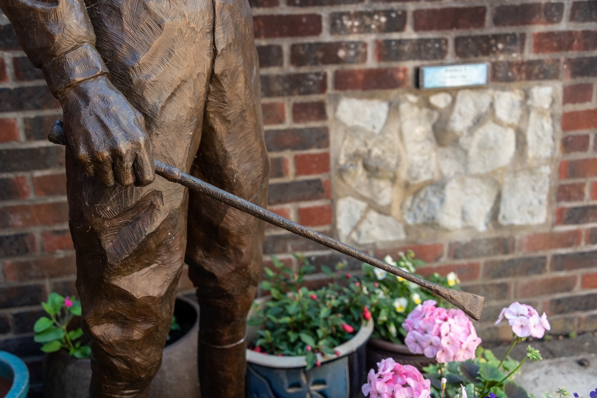 Lester Piggott (b.1935) | Art UK