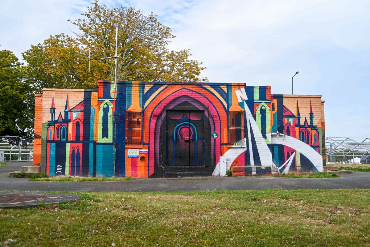 Park Building Murals | Art UK