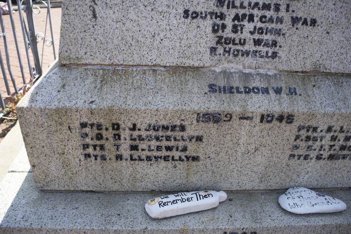 Resolven War Memorial | Art UK