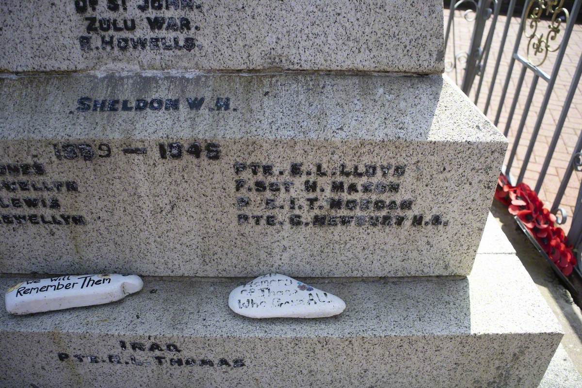 Resolven War Memorial | Art UK