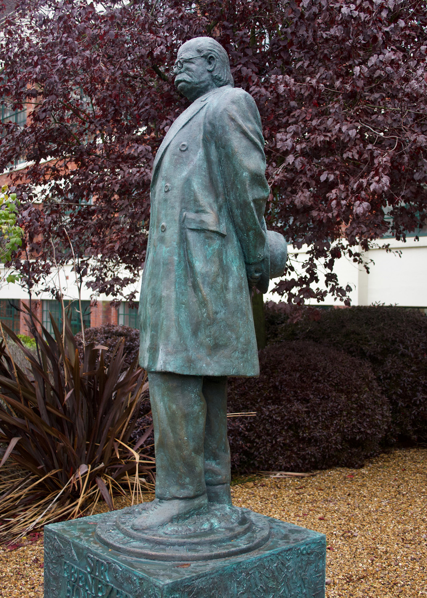 Ebenezer Howard (1850–1928), OBE | Art UK