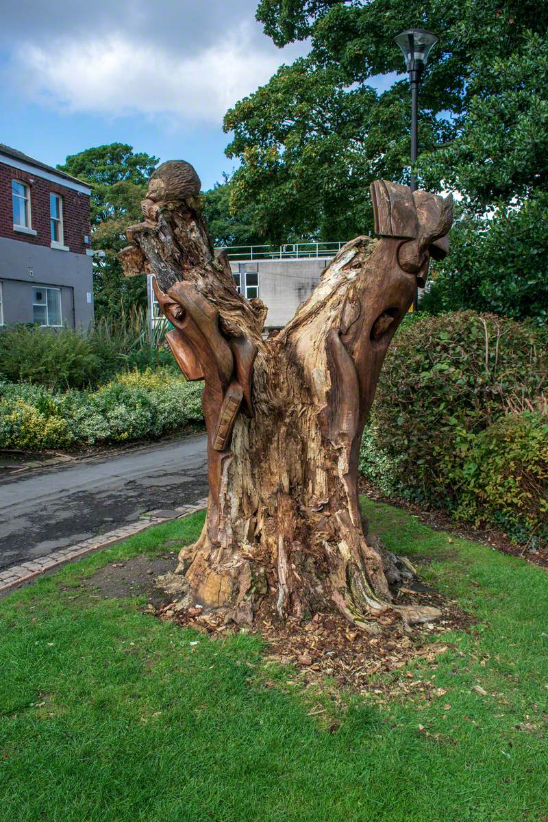 Tree Sculpture | Art UK