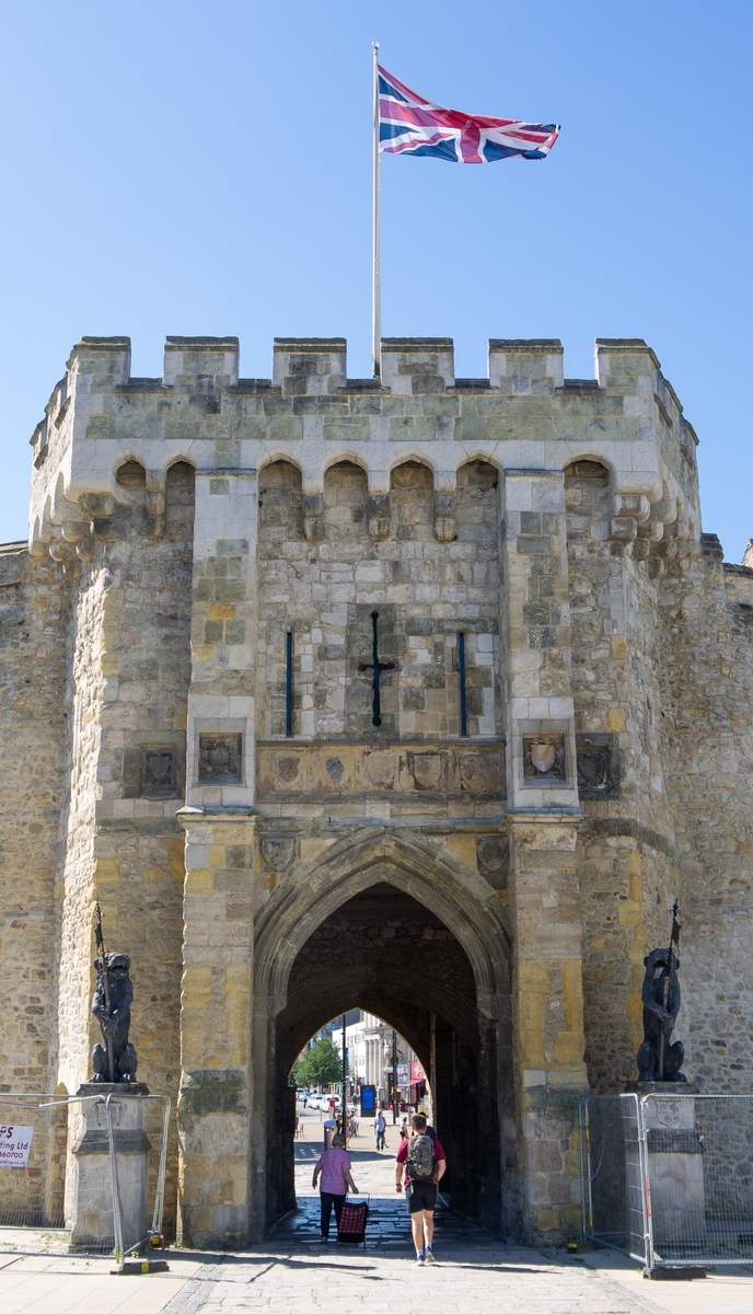 The Bargate Lions | Art UK