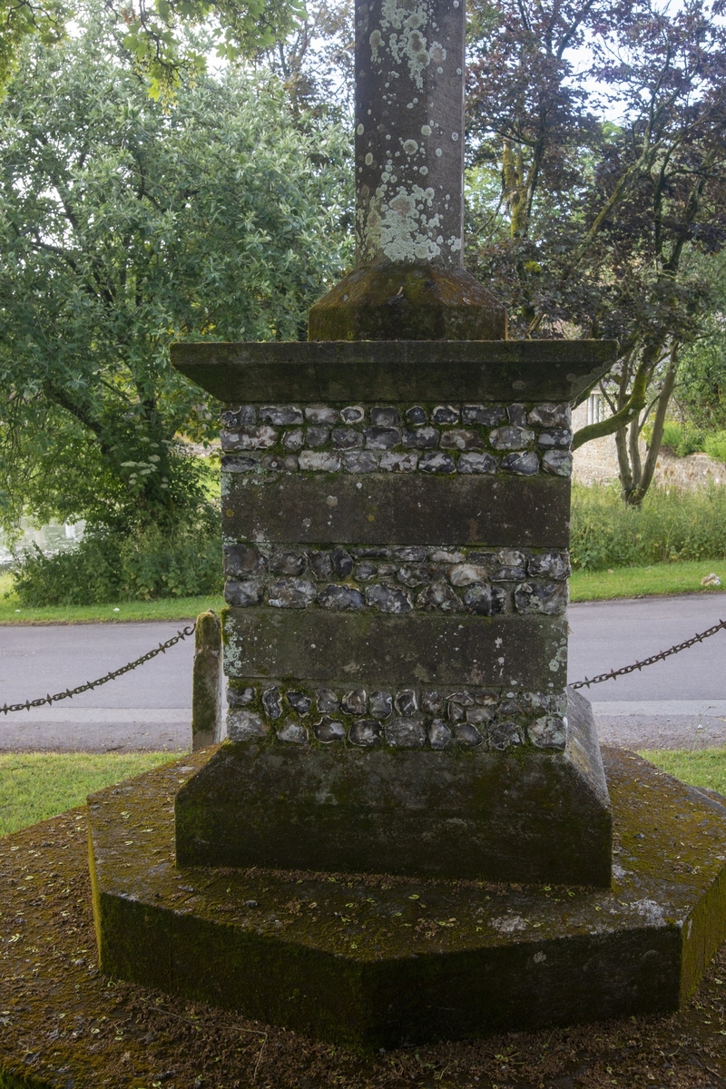 War Memorial Cross | Art UK