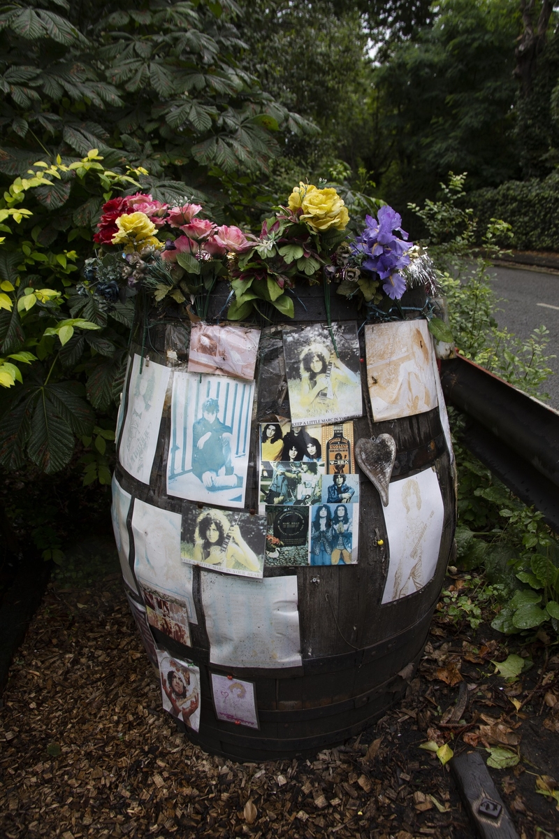 Bolan's Rock Shrine (Marc Bolan Memorial) | Art UK