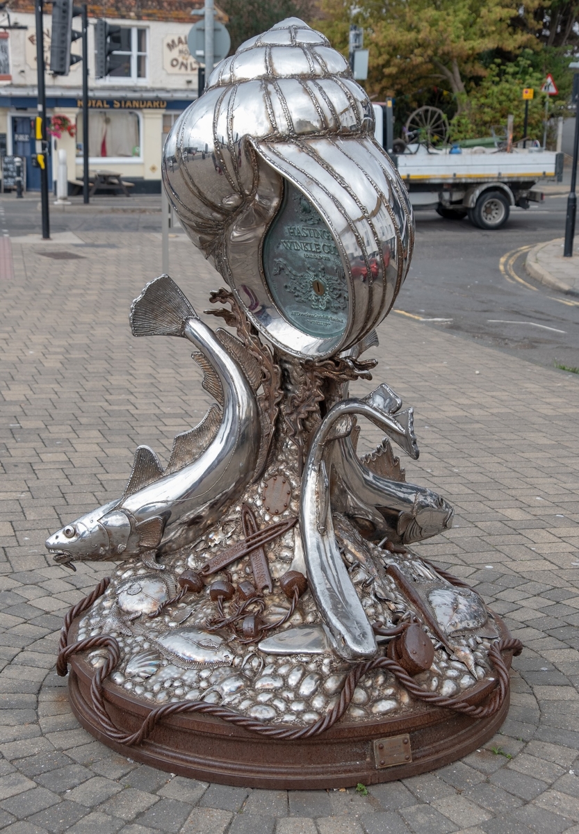 Winkle Club Statue | Art UK